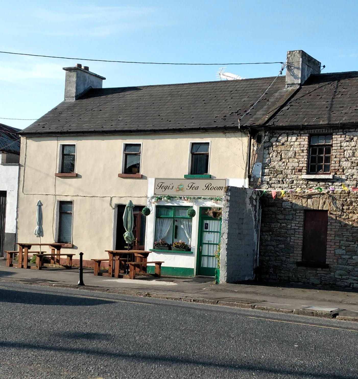 Rooskey: Hometown Tour - The Student Explorer